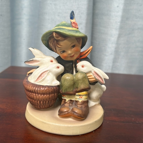 Hummel | Accents | 96s Vintage Hummel Playmates Figurine Boy W Bunny ...